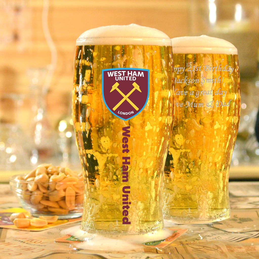 Personalised West Ham United Pint Glass Gift - GiftsOnline4U