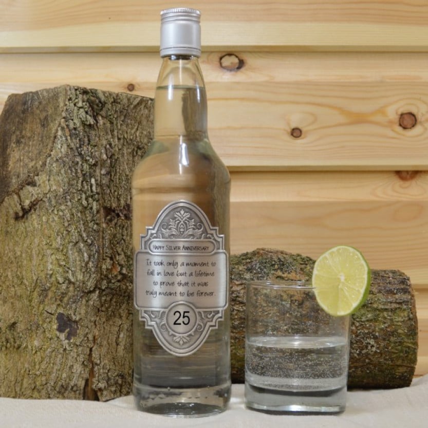 Personalised Vodka Gifts | Vodka Gift Sets | Engraved Bottle & Glass