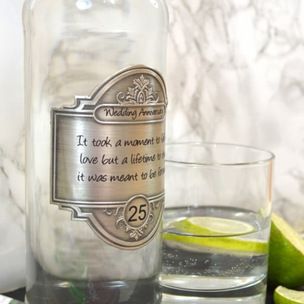 Personalised Vodka Gifts | Vodka Gift Sets | Engraved Bottle & Glass